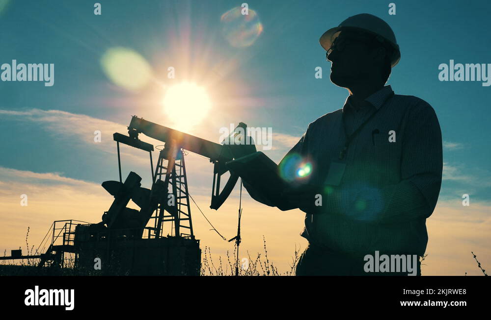 Oil well, crude oil, drilling rig, oil field, crude oil price, oil and ...