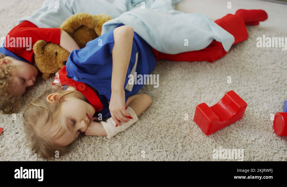 Kids napping Stock Videos & Footage - HD and 4K Video Clips - Alamy