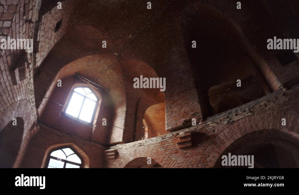 Brick arch ceiling Stock Videos & Footage - HD and 4K Video Clips - Alamy