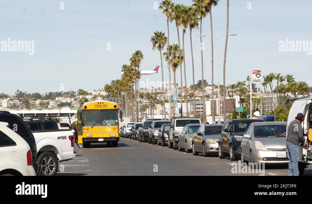 Shuttle bus worker Stock Videos & Footage - HD and 4K Video Clips - Alamy