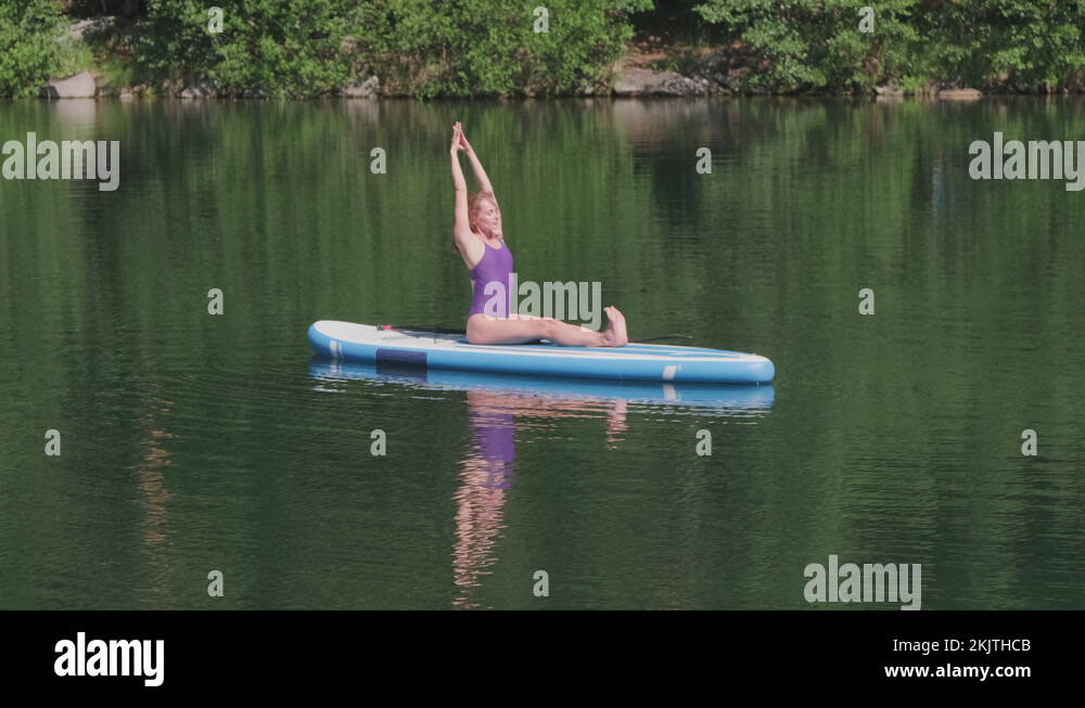 Forward pose Stock Videos & Footage - HD and 4K Video Clips - Alamy