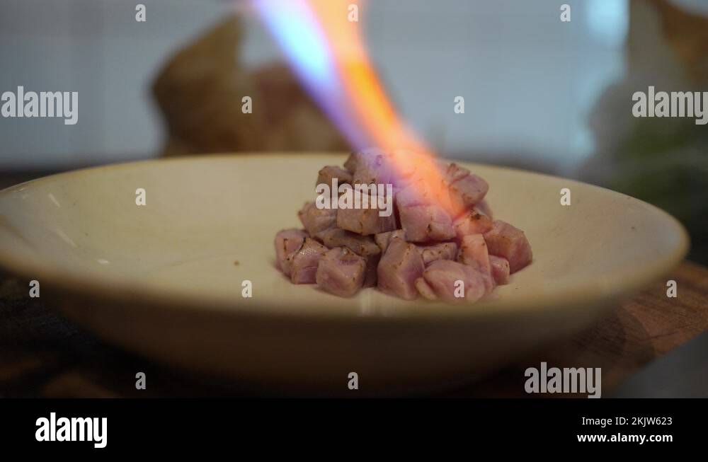 Burnt tuna Stock Videos & Footage - HD and 4K Video Clips - Alamy