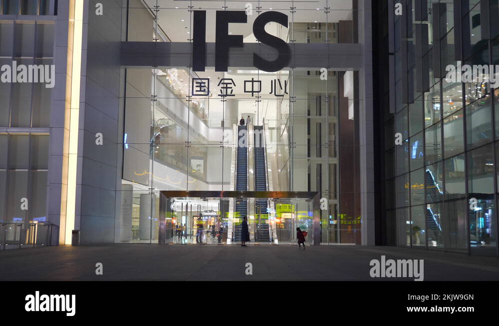 Changsha ifs tower Stock Videos & Footage - HD and 4K Video Clips - Alamy