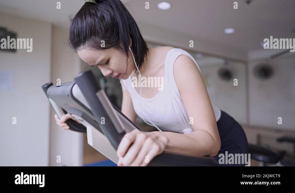 Air cycle machine Stock Videos & Footage - HD and 4K Video Clips - Alamy