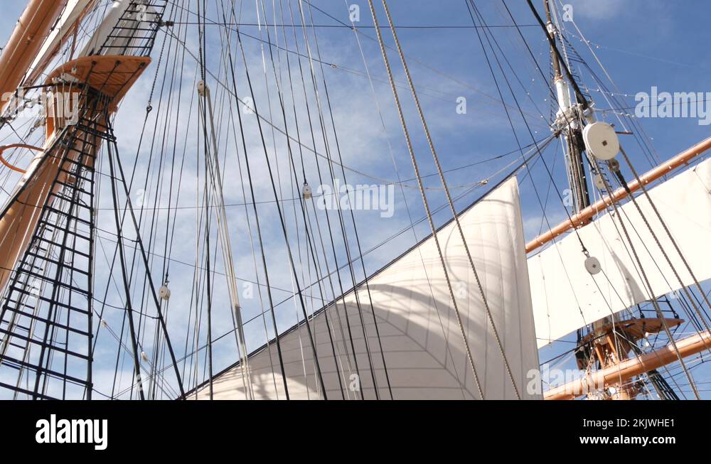 Square rigged masts Stock Videos & Footage - HD and 4K Video Clips - Alamy