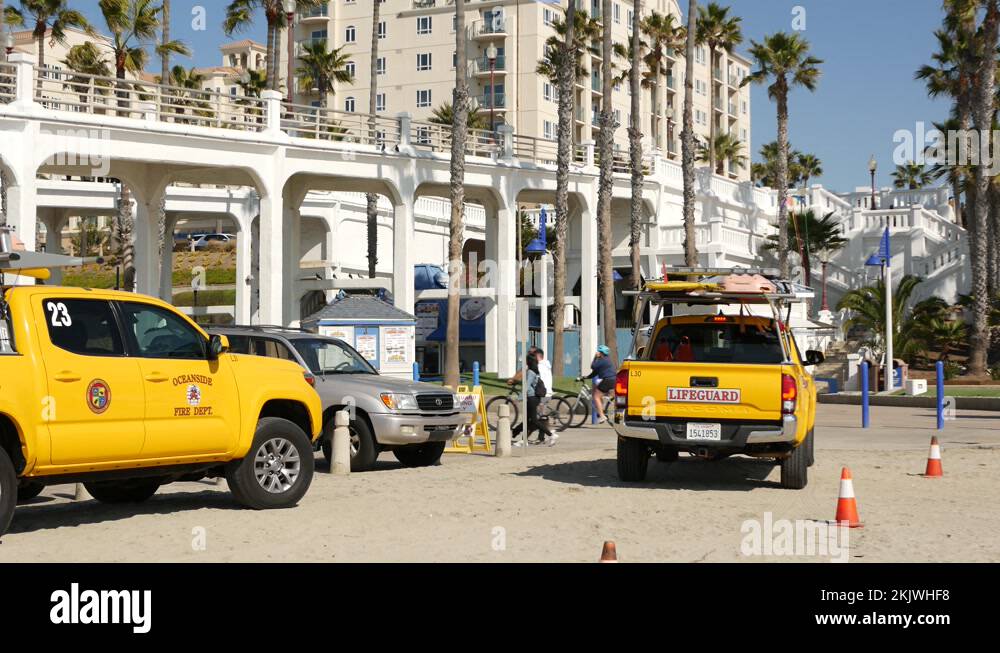 Los angeles lifeguard car Stock Videos & Footage - HD and 4K Video ...