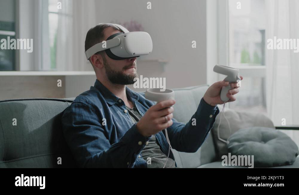 3d virtual man home Stock Videos & Footage - HD and 4K Video Clips - Alamy