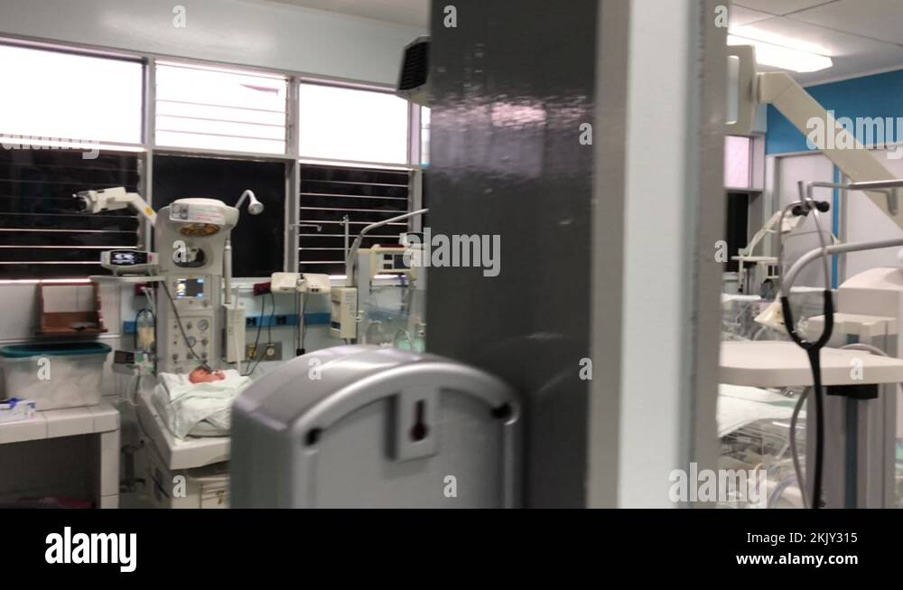 Icu hospital Stock Videos & Footage - HD and 4K Video Clips - Alamy