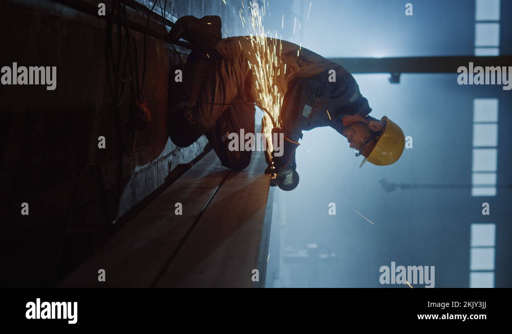 Vertical work structures Stock Videos & Footage - HD and 4K Video Clips ...