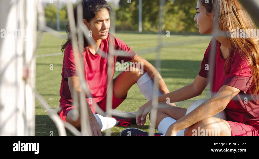 Female footballers Stock Videos & Footage - HD and 4K Video Clips - Alamy
