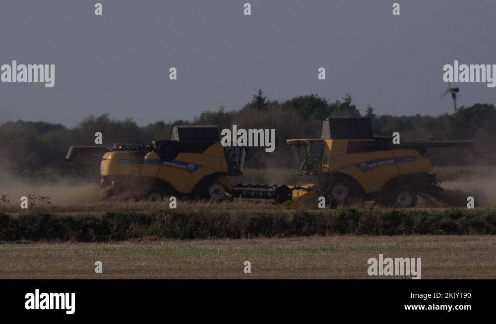 Farm soil erosion Stock Videos & Footage - HD and 4K Video Clips - Alamy