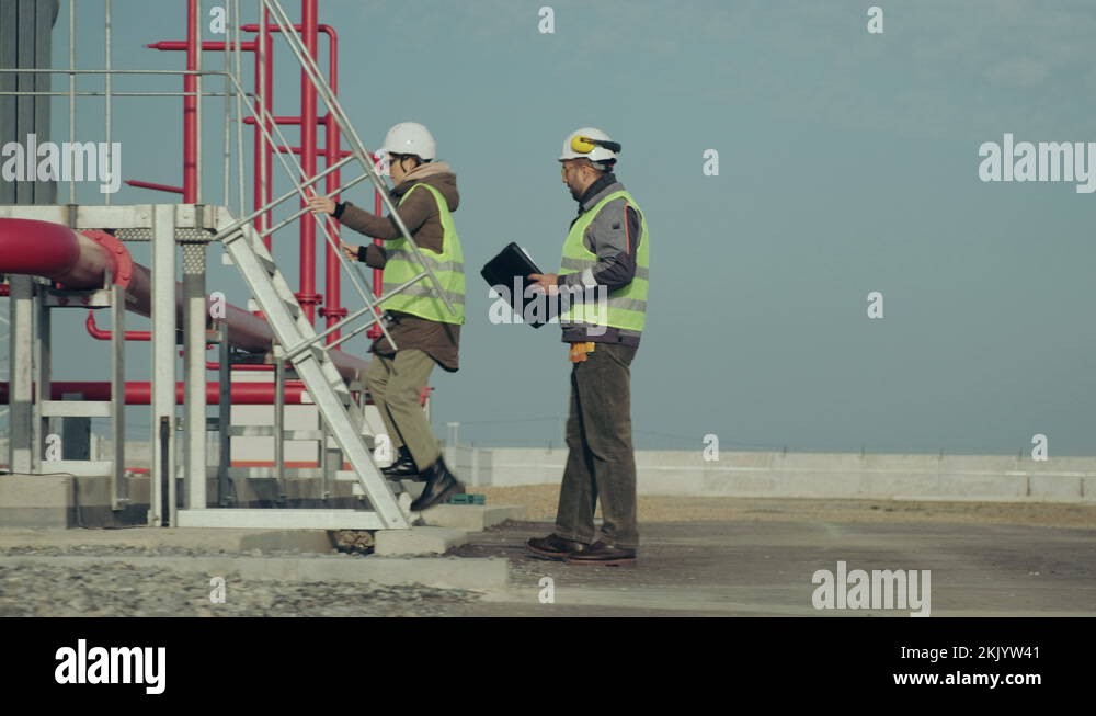 Power platform Stock Videos & Footage - HD and 4K Video Clips - Alamy