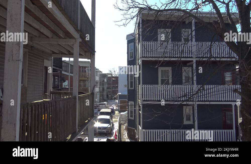 Alleyway houses Stock Videos & Footage - HD and 4K Video Clips - Alamy