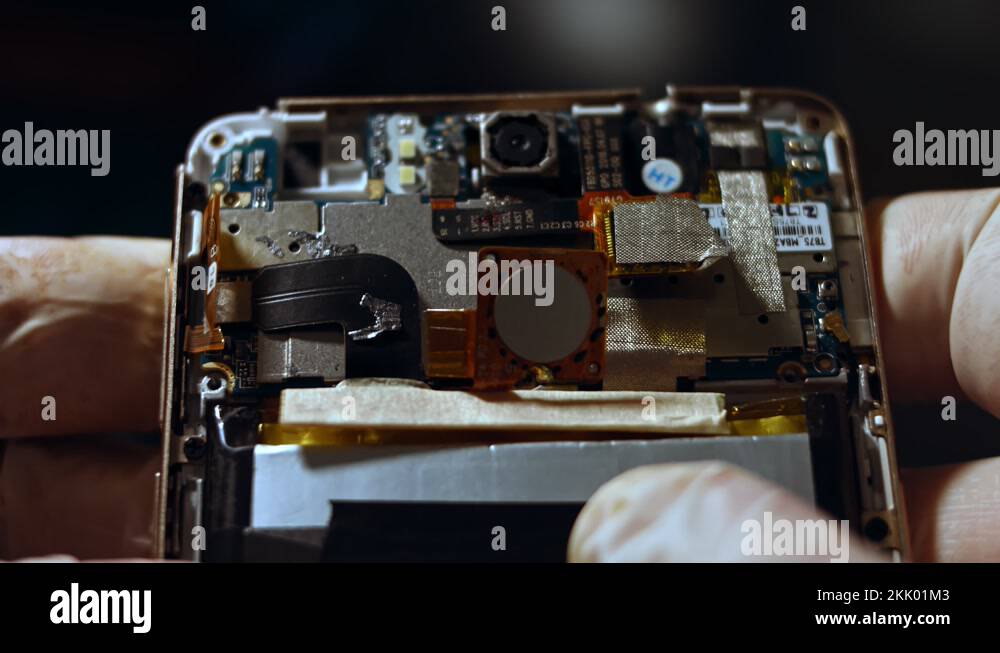 Phone motherboard Stock Videos & Footage - HD and 4K Video Clips - Alamy