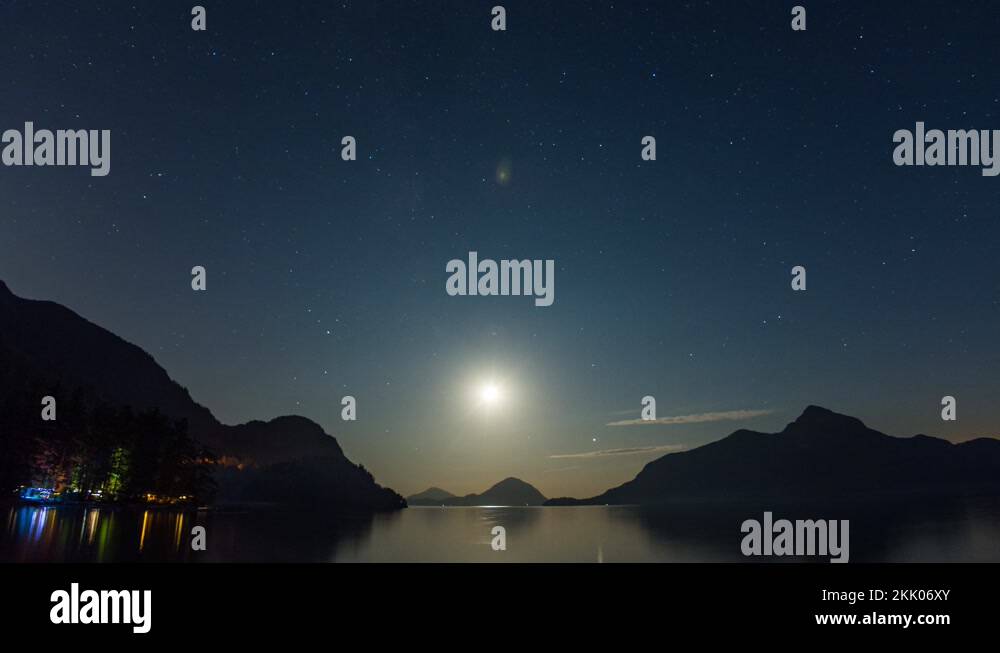 Moon setting Stock Videos & Footage - HD and 4K Video Clips - Alamy
