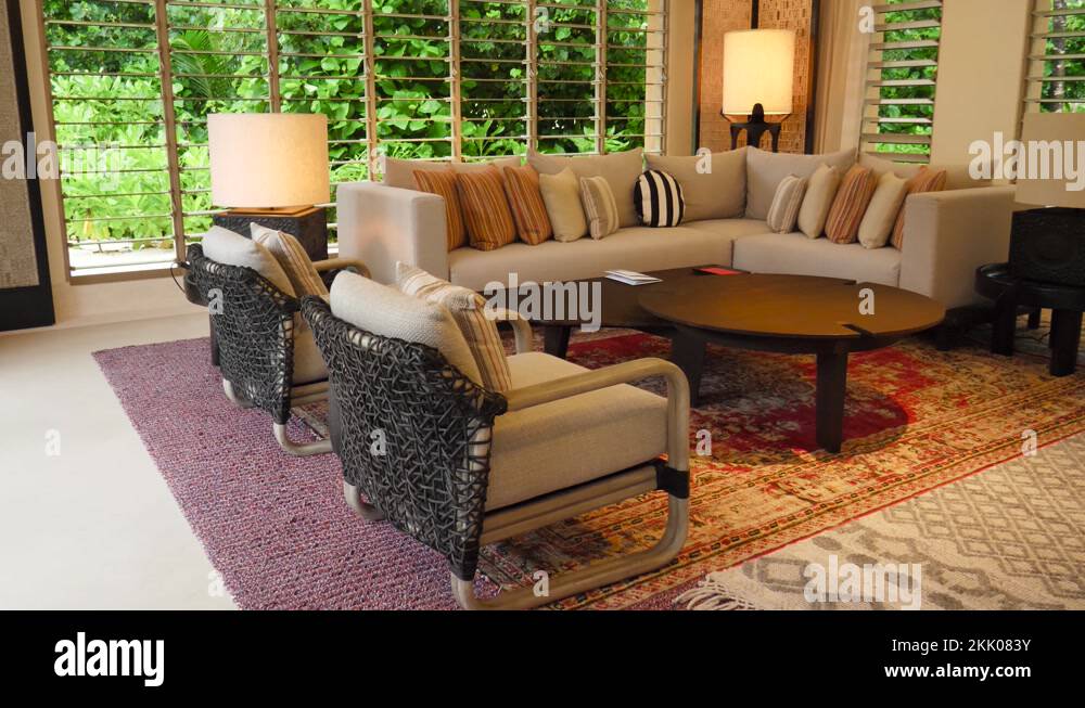 Rainforest room Stock Videos & Footage - HD and 4K Video Clips - Alamy