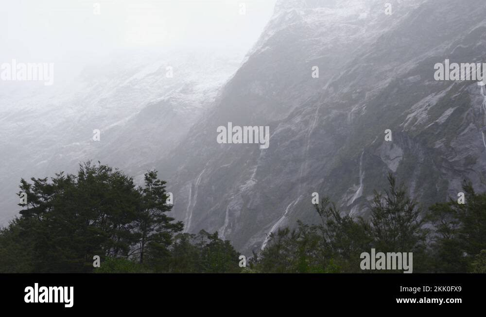 Beautiful scenic milford sound Stock Videos & Footage - HD and 4K Video ...