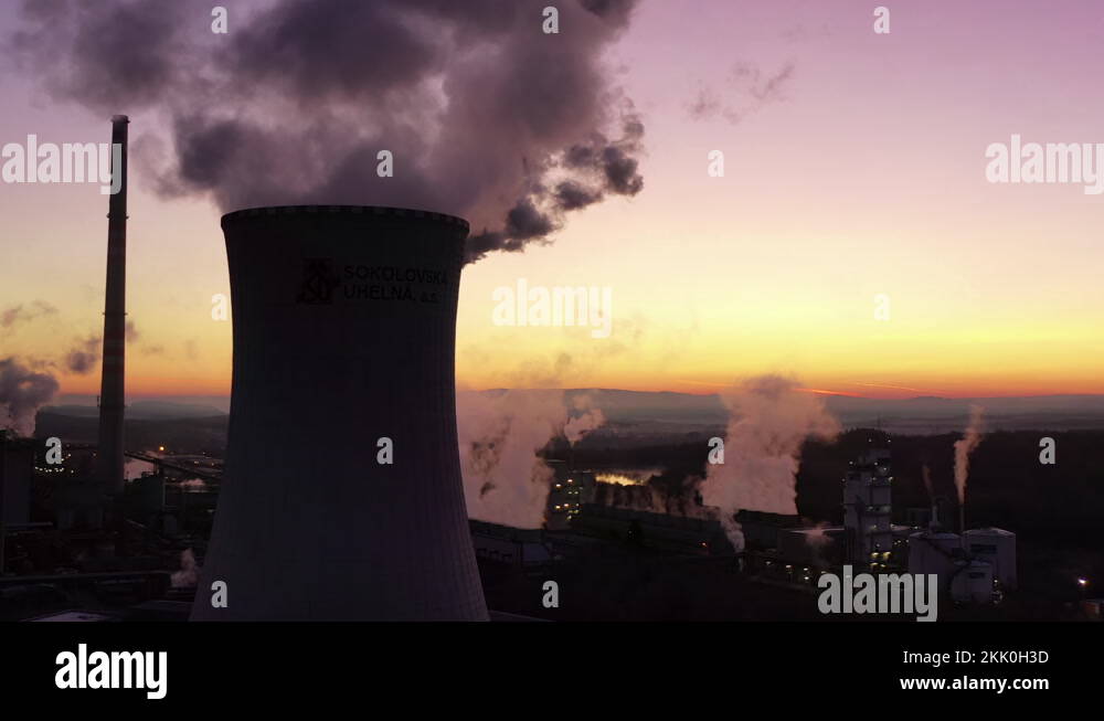 Heavy Air Pollution From Toxic Smoke Fumes From Coal Fired Power Plant ...