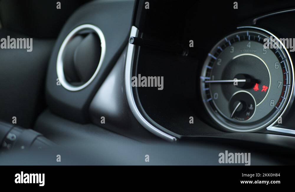 Engine speed dial Stock Videos & Footage - HD and 4K Video Clips - Alamy