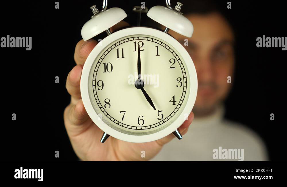5 five oclock Stock Videos & Footage - HD and 4K Video Clips - Alamy
