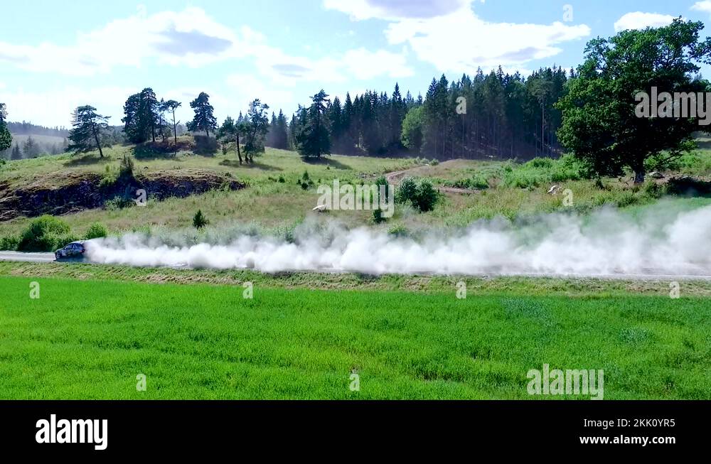 Car dust cloud Stock Videos & Footage - HD and 4K Video Clips - Alamy