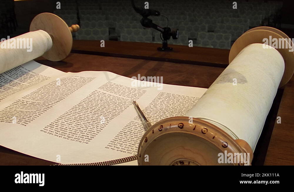 Torah yad jewish Stock Videos & Footage - HD and 4K Video Clips - Alamy