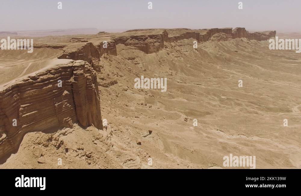Riyadh desert Stock Videos & Footage - HD and 4K Video Clips - Alamy