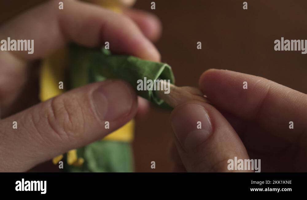 Hand puppet paper Stock Videos & Footage - HD and 4K Video Clips - Alamy