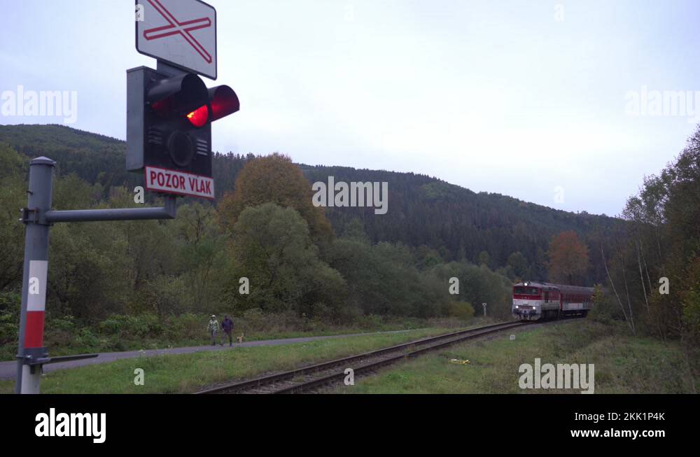 Train crossing warning lights Stock Videos & Footage - HD and 4K Video ...
