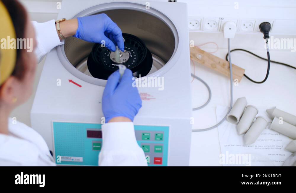 Extraction laboratory Stock Videos & Footage - HD and 4K Video Clips ...