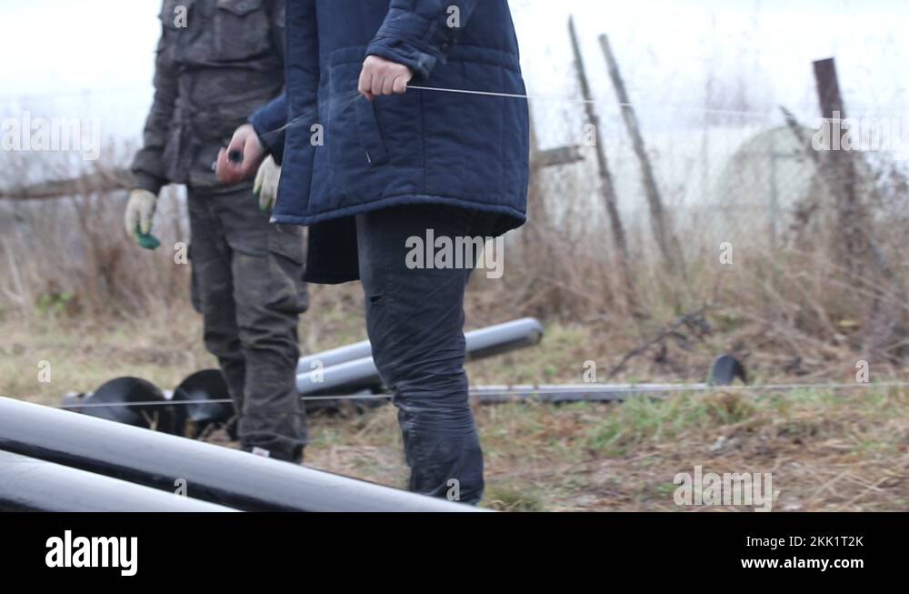 Thin white rope Stock Videos & Footage - HD and 4K Video Clips - Alamy