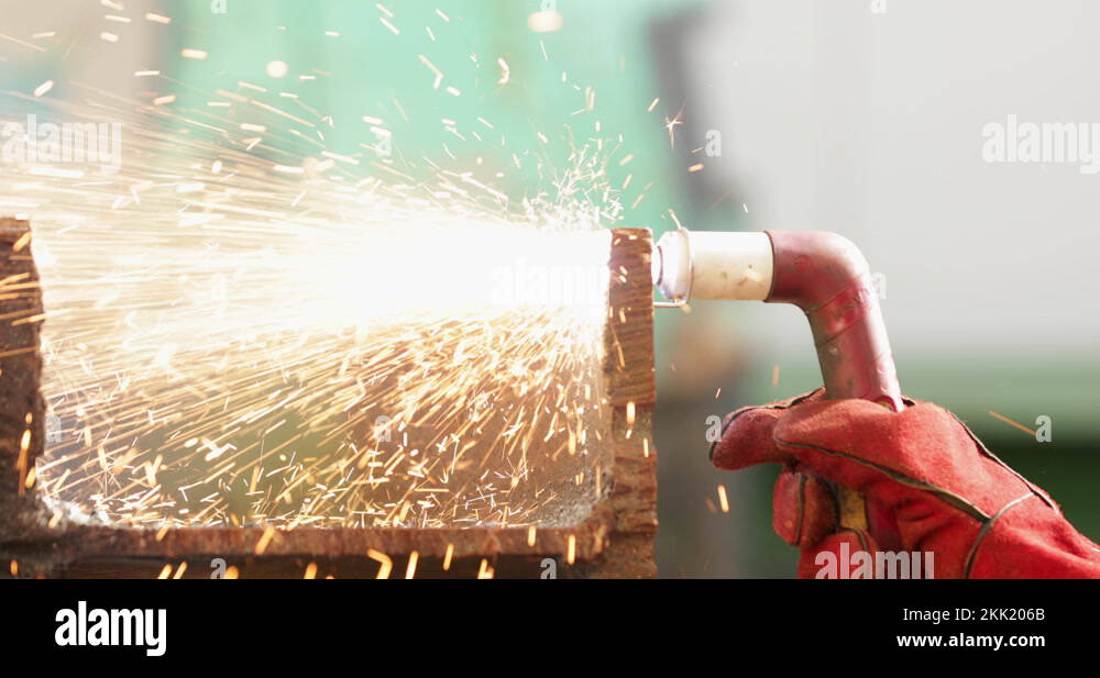 Oxy acetylenetorch Stock Videos & Footage - HD and 4K Video Clips - Alamy