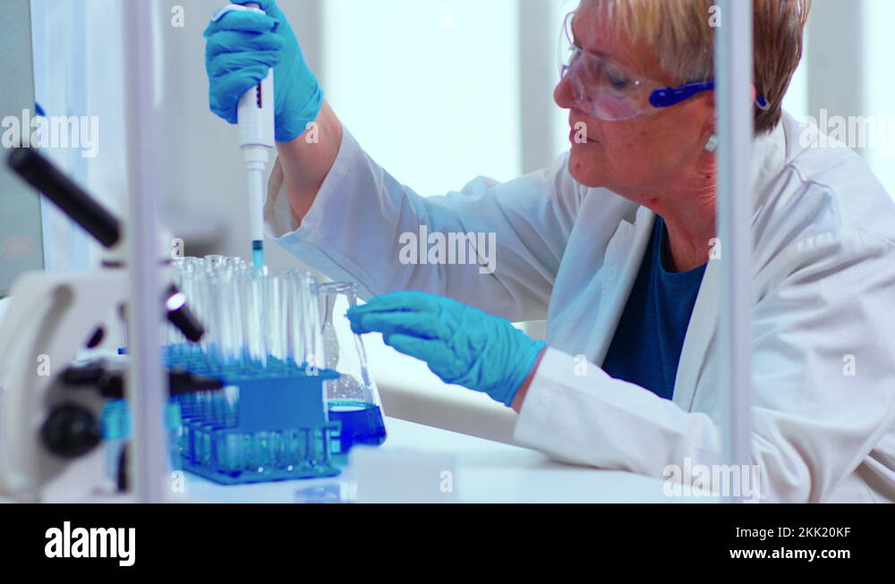 Chemist in drug discovery lab Stock Videos & Footage - HD and 4K Video ...