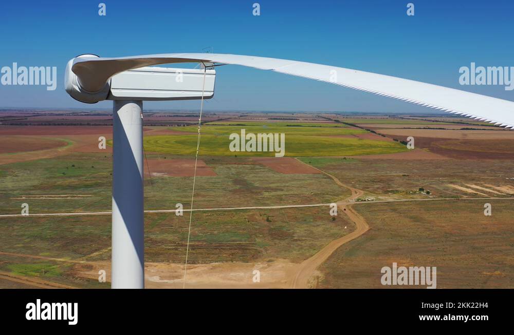 Blade assembly on wind turbine Stock Videos & Footage - HD and 4K Video ...