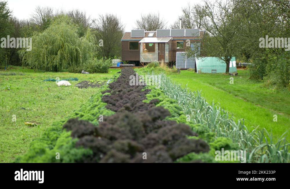 Caravan house Stock Videos & Footage - HD and 4K Video Clips - Alamy