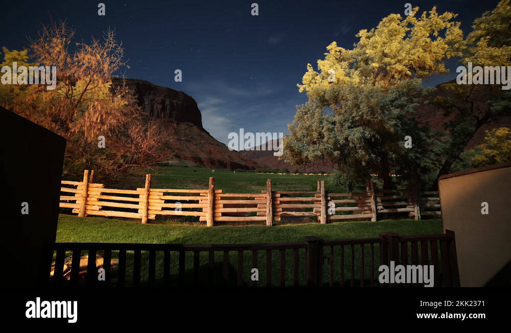 Red cliffs lodge Stock Videos & Footage - HD and 4K Video Clips - Alamy