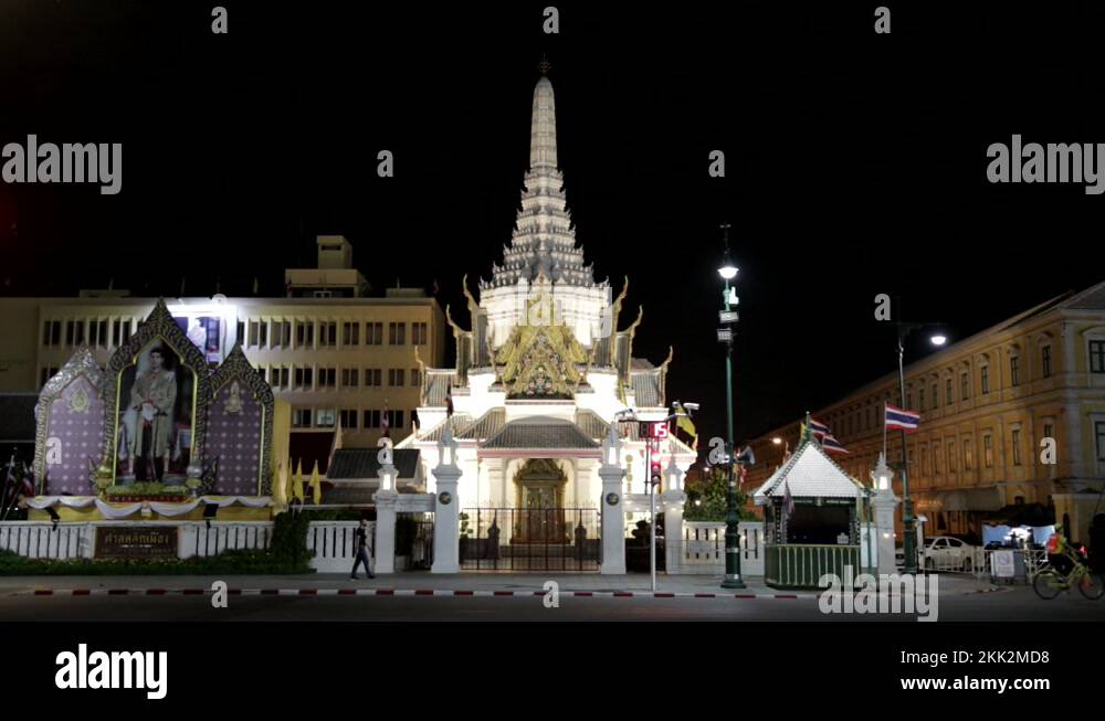 Pillar shrine Stock Videos & Footage - HD and 4K Video Clips - Alamy