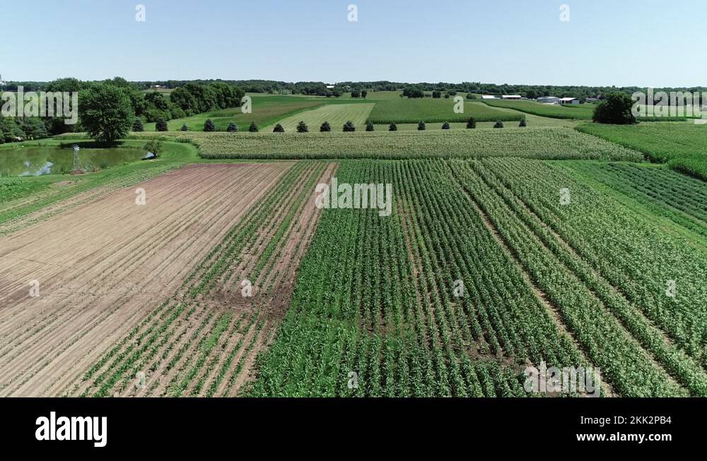Illinois farm aerial Stock Videos & Footage - HD and 4K Video Clips - Alamy