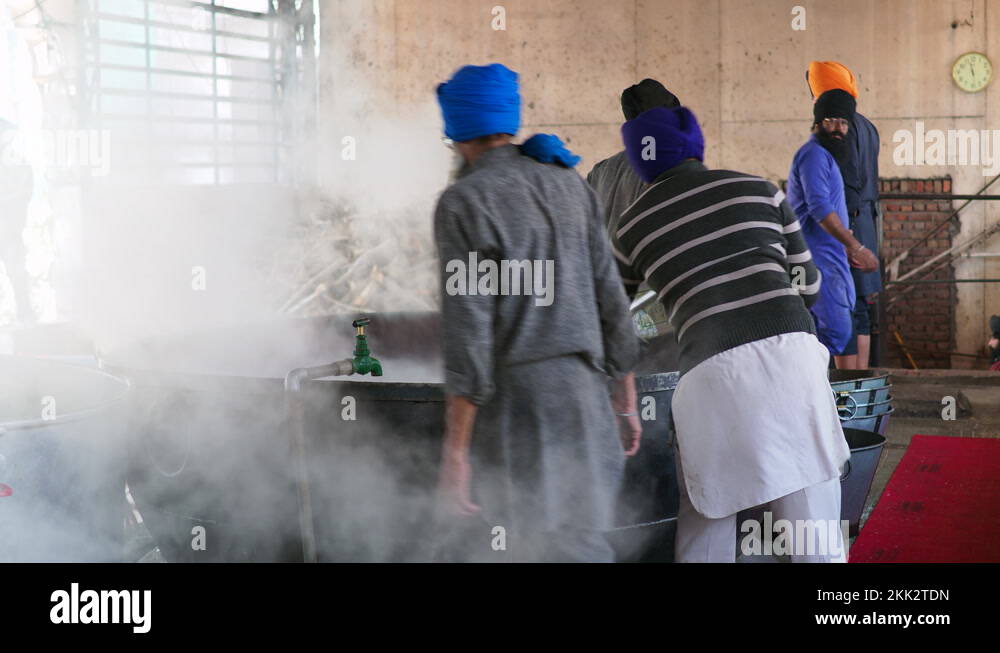 Sikh food temple Stock Videos & Footage - HD and 4K Video Clips - Alamy