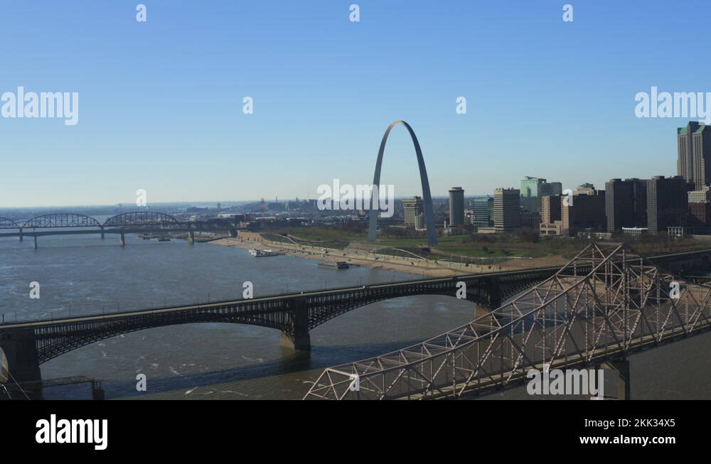 Famous arch bridges Stock Videos & Footage - HD and 4K Video Clips - Alamy