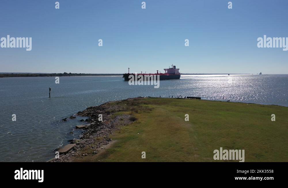 Texas oil tanker Stock Videos & Footage - HD and 4K Video Clips - Alamy