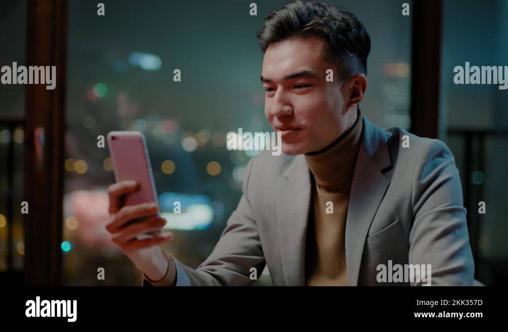 Man communicate Stock Videos & Footage - HD and 4K Video Clips - Alamy