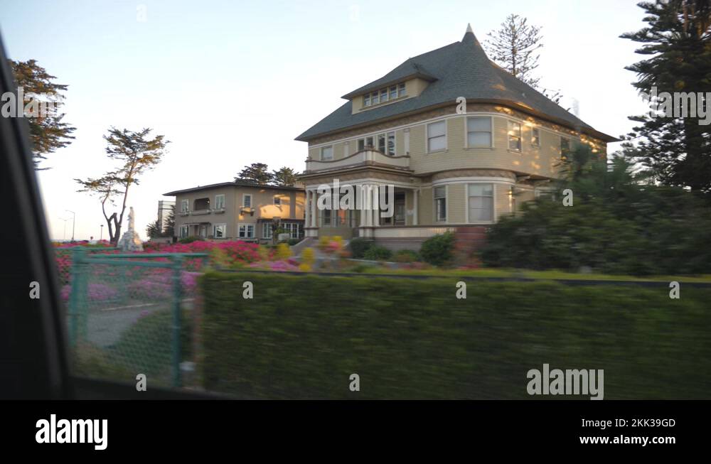 West cliff drive Stock Videos & Footage - HD and 4K Video Clips - Alamy