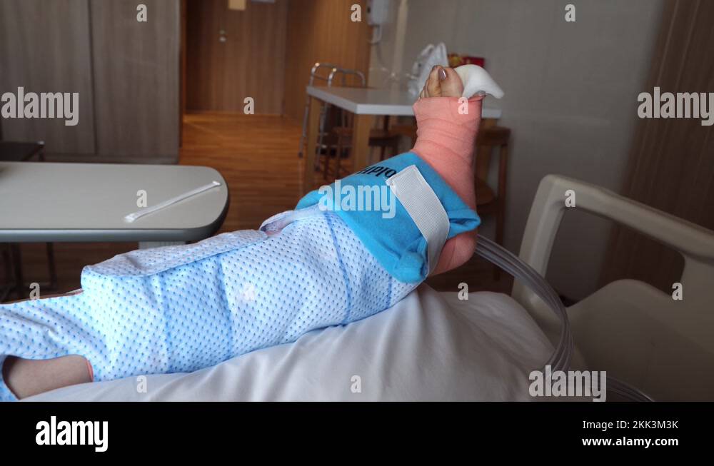 Elevated foot Stock Videos & Footage - HD and 4K Video Clips - Alamy