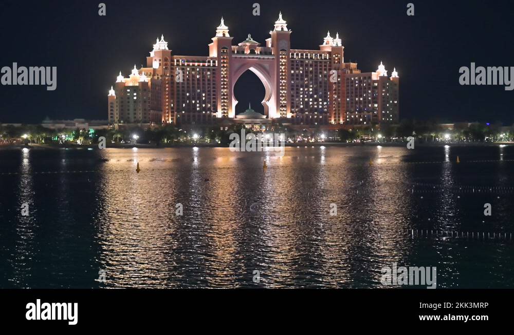 4k Night footage of Atlantis, The Palm Hotel in Dubai, United Arab ...