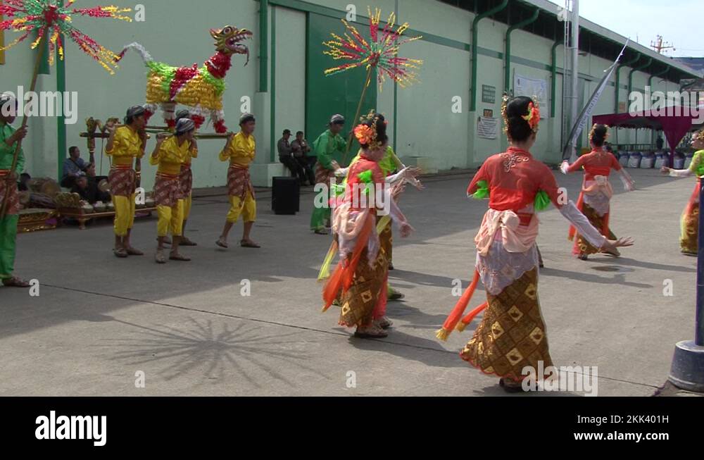 Indonesian dancers performing a traditional Indonesian dance, dressed ...