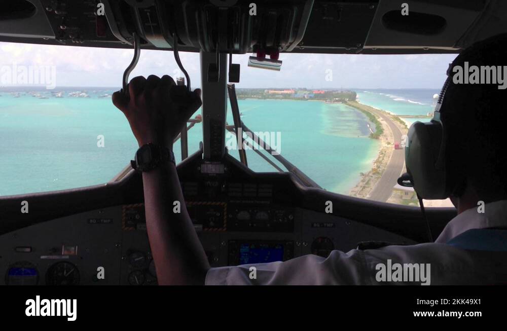 Cockpit of a pilot landing Stock Videos & Footage - HD and 4K Video ...