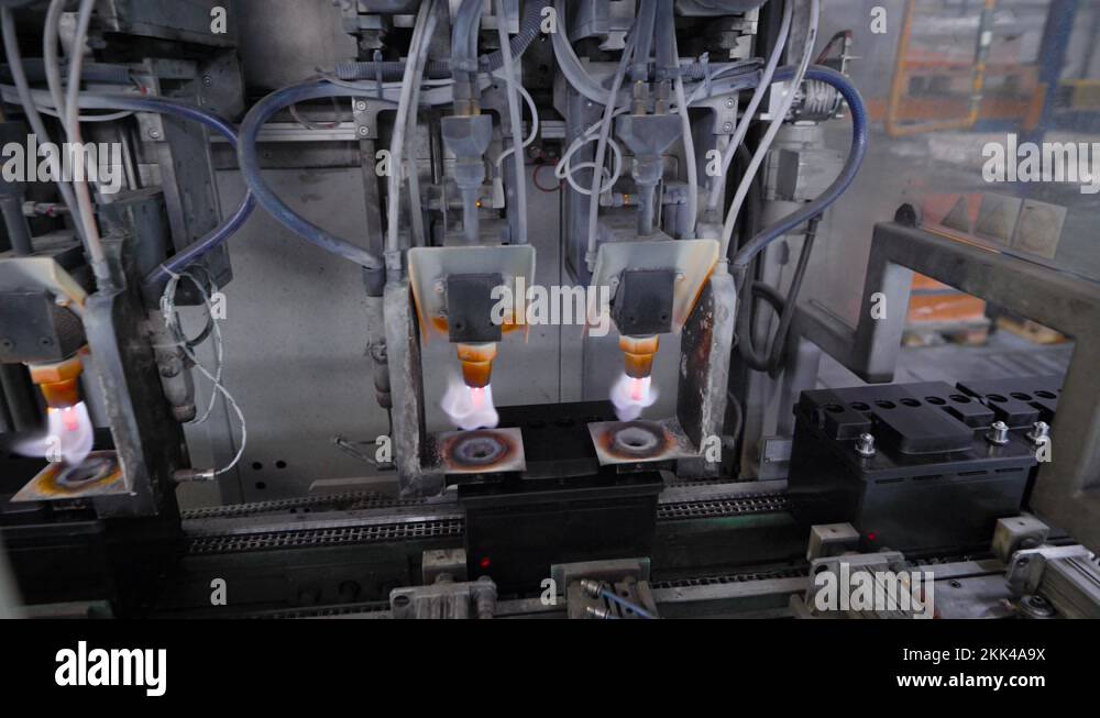 Portable burners Stock Videos & Footage - HD and 4K Video Clips - Alamy