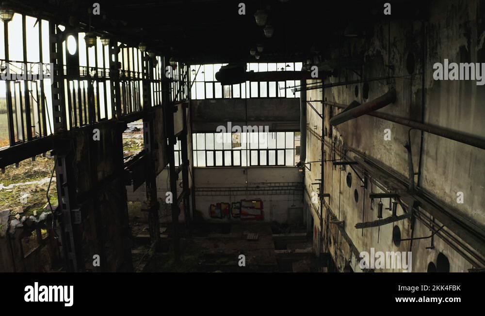 Collapsing ceiling Stock Videos & Footage - HD and 4K Video Clips - Alamy