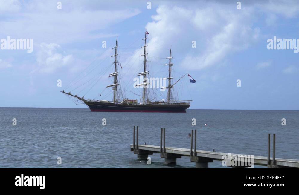 3 mast clipper Stock Videos & Footage - HD and 4K Video Clips - Alamy